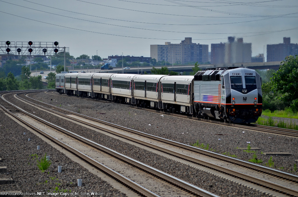 NJT 4011